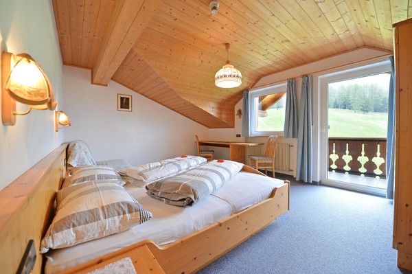 Farmhouse B&B + Apartments Tubla - Selva Gardena / Wolkenstein